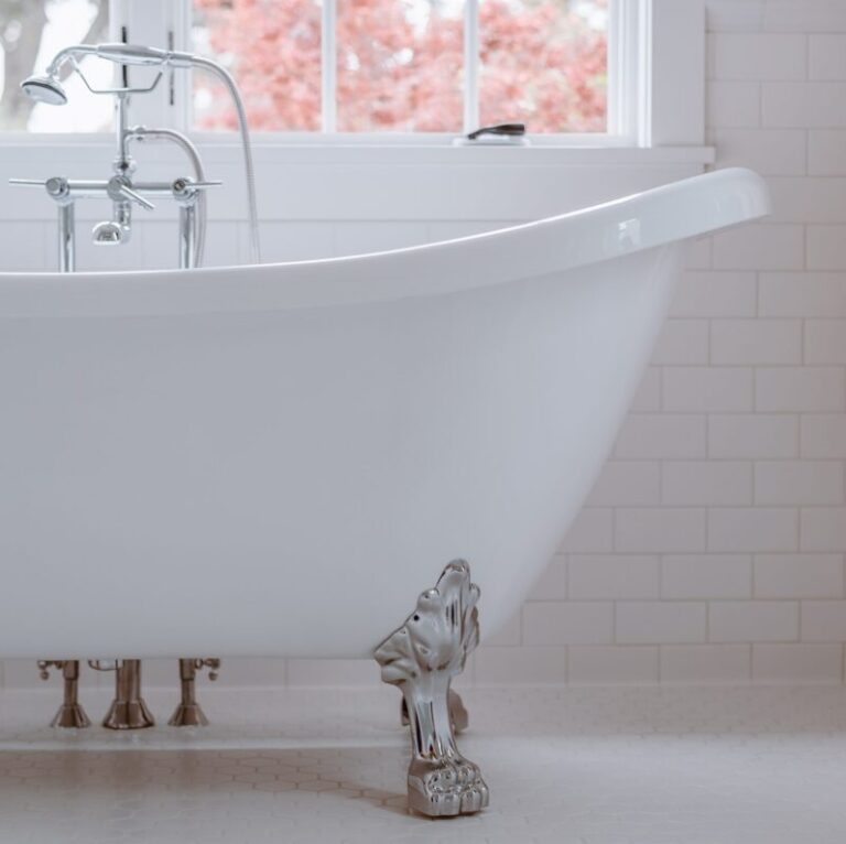 How To Enclose A Clawfoot Tub - Steps By Steps Process